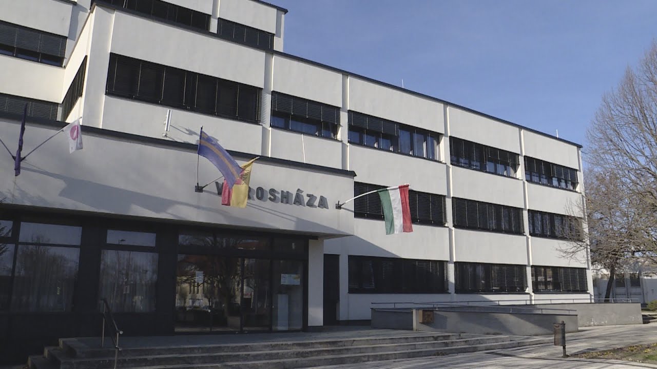Vállalkozói fórumot hirdet Paks Város Önkormányzata - YouTube