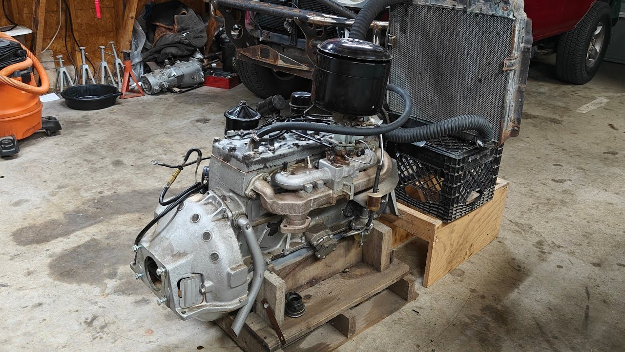 Dodge Plymouth 230 engine running - YouTube