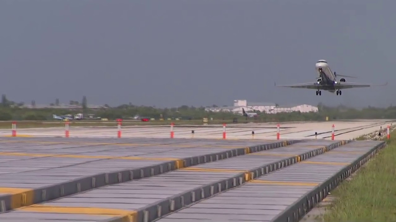 Runway Safety Areas - YouTube