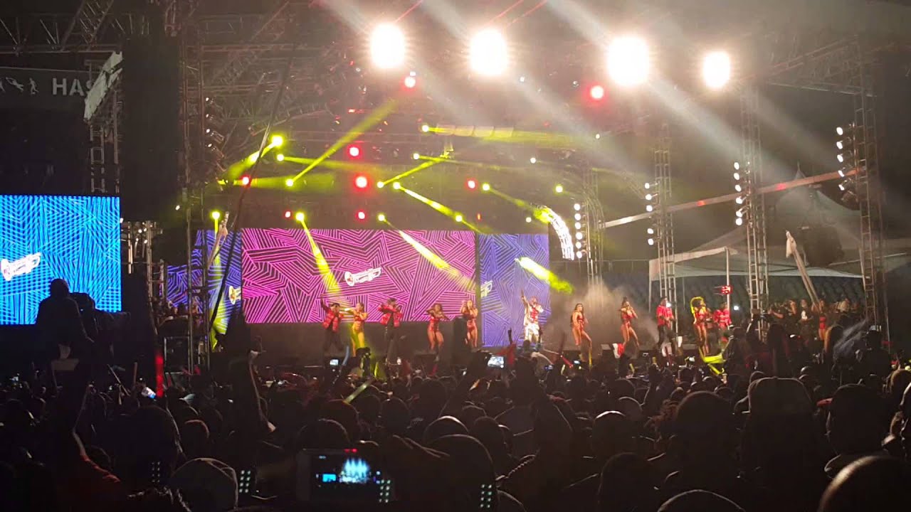 Machel Montano - Like Ah Boss (Live) - YouTube