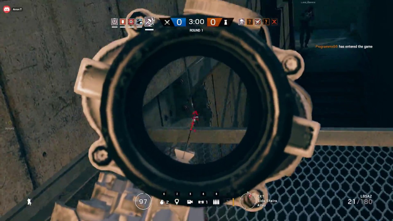 Tom Clancy's Rainbow Six Siege - A real grenade - YouTube