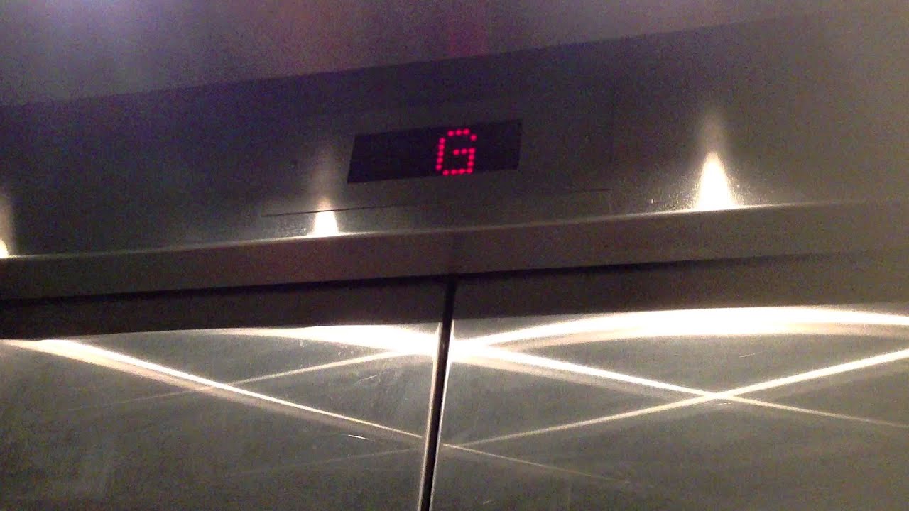 Awful Northern Hydraulic Elevator @ Dundas Square Garage, Toronto Eaton ...
