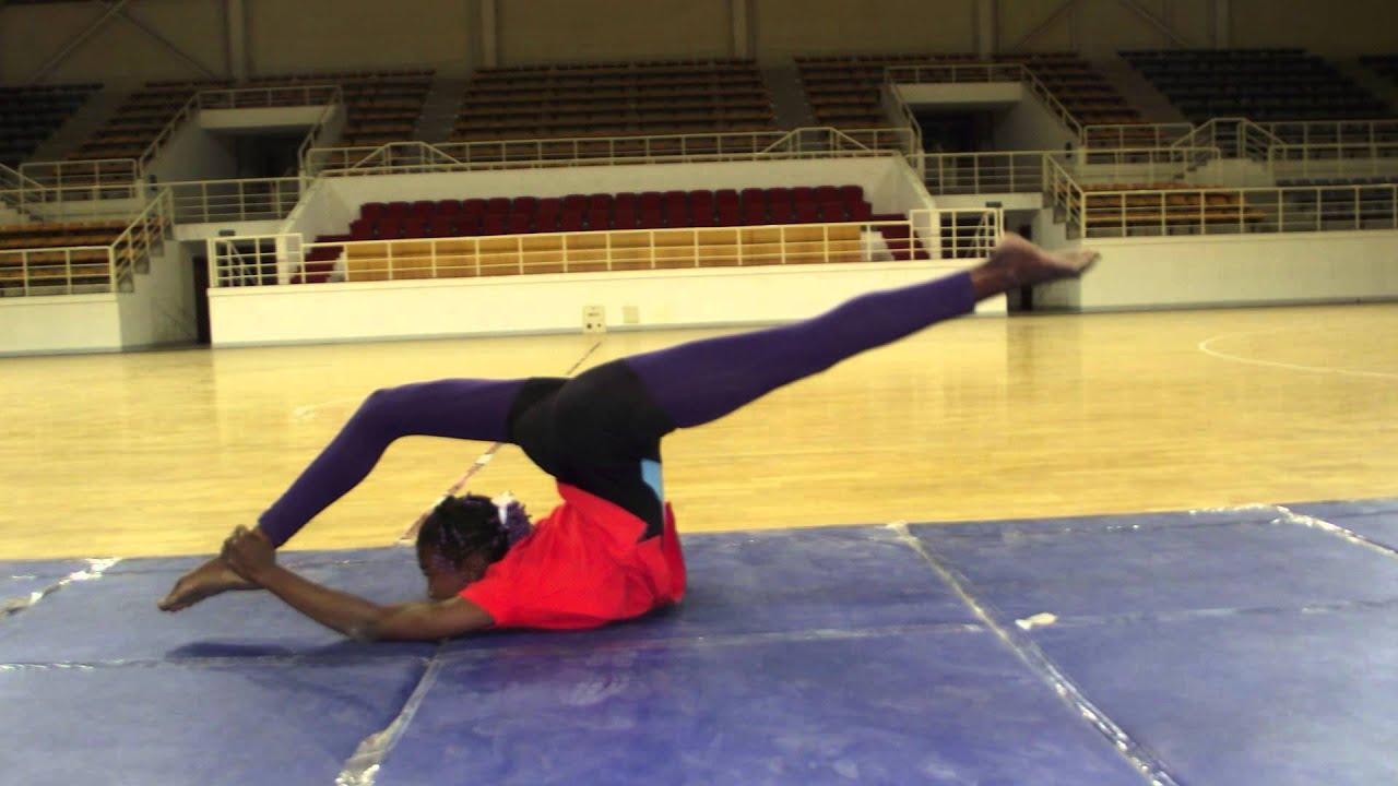 Alice da Costa Tomás-Fita-Huambo 2013 Prod. by sandro beatz - YouTube