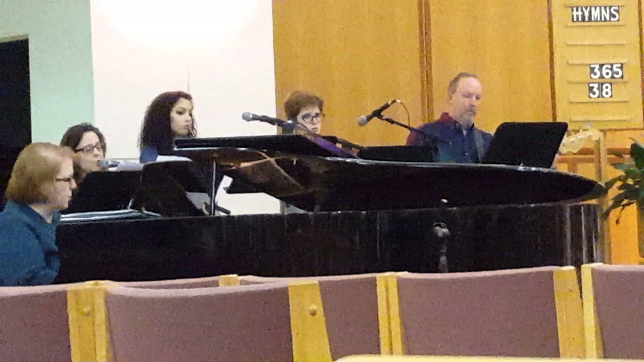 Behold by David Kauffman. Soloist: Andrea Hobson - YouTube