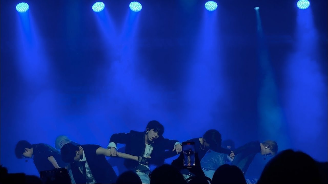 8TURN (에잇턴) | 2025 8TURN 1st World Tour: 8TURNRISE | Helsinki 27.6.25 ...