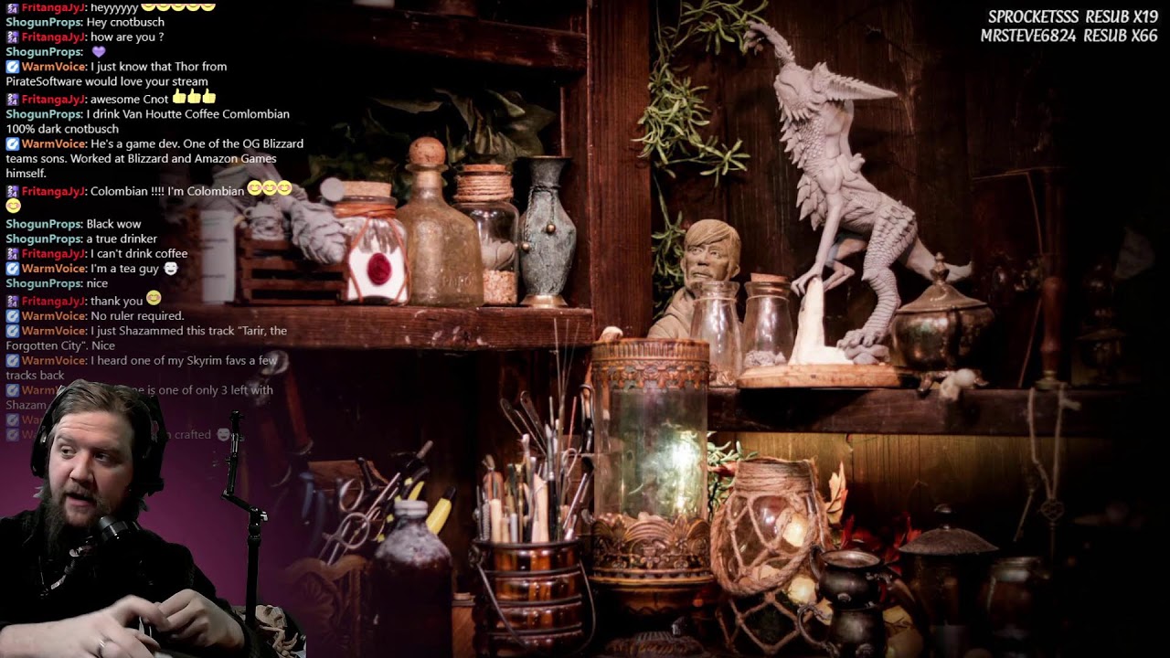 Sculpting Headphone Stands / Logitech G ASTRO A50 X / Space Marine 2 ...