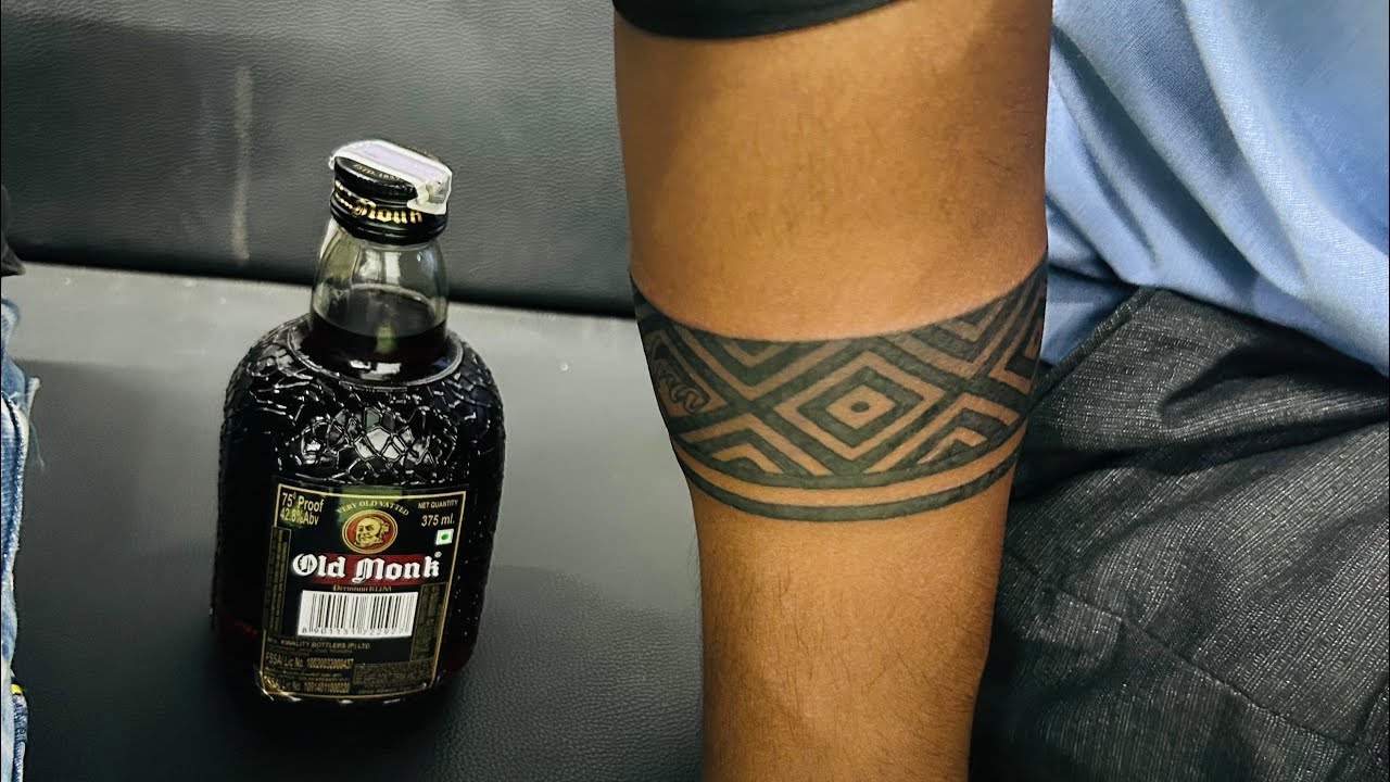 Band tattoo timelaps video. @inkaddictedtattoobhubanesw6649 - YouTube