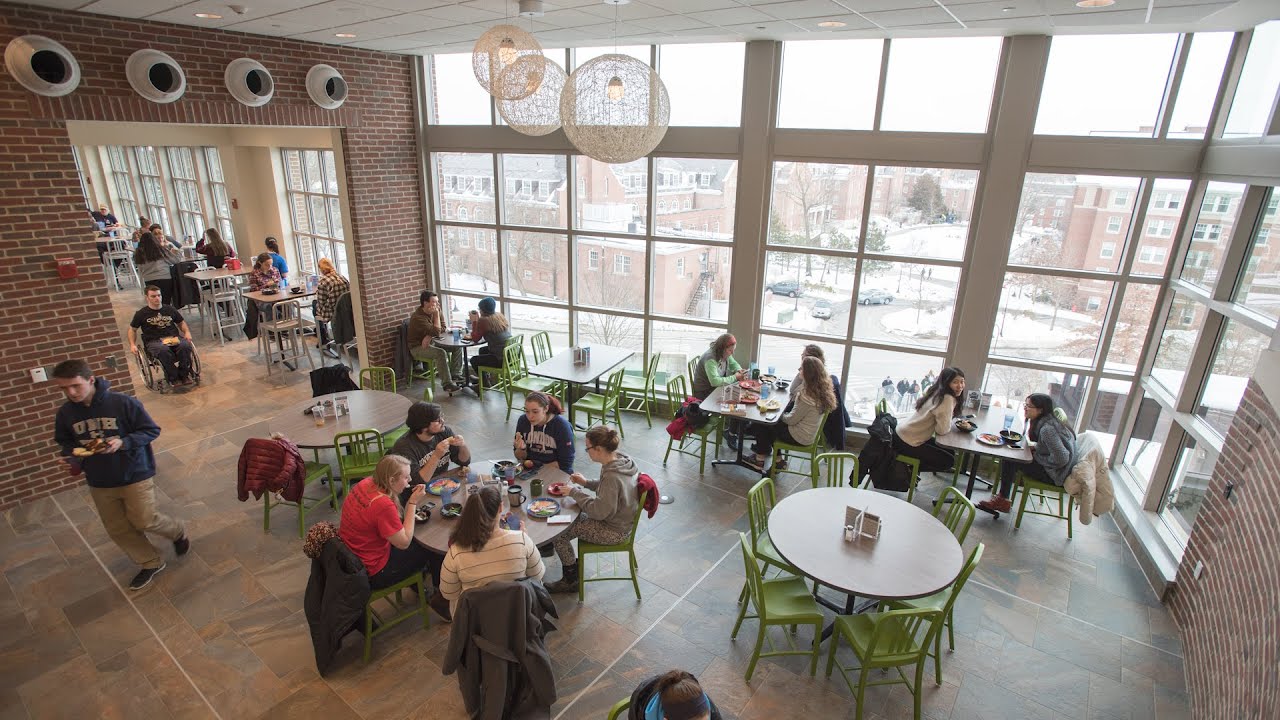 UNH Tour Stop: Dining Halls - YouTube