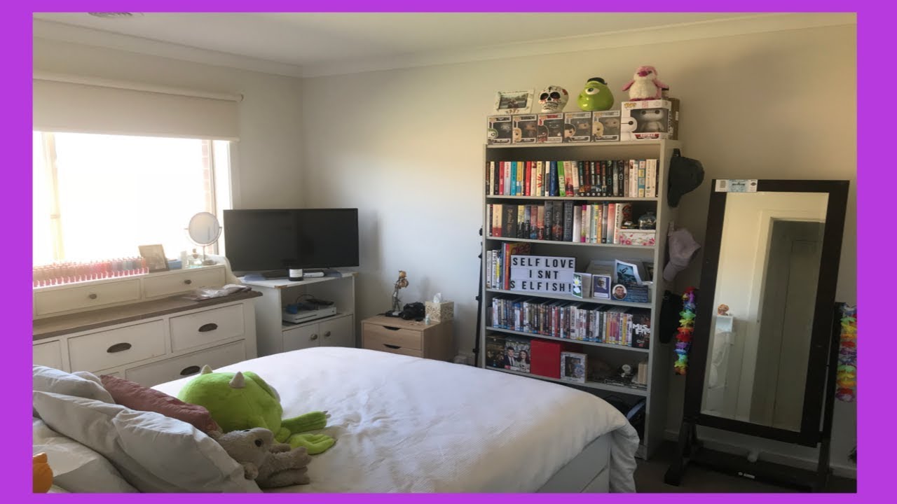 UPDATED ROOM TOUR! | Chloe Benson - YouTube