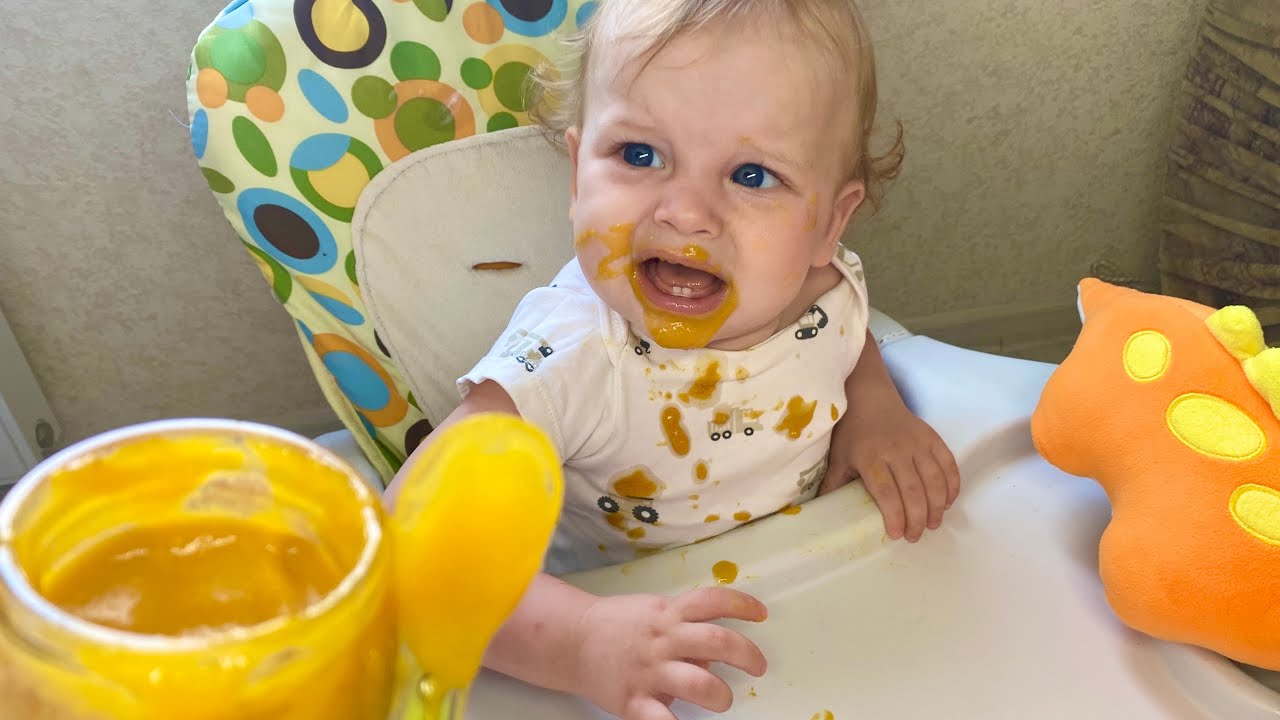 Adorable Little Girl amusingly fails in feeding Naughty BABY & fails ...