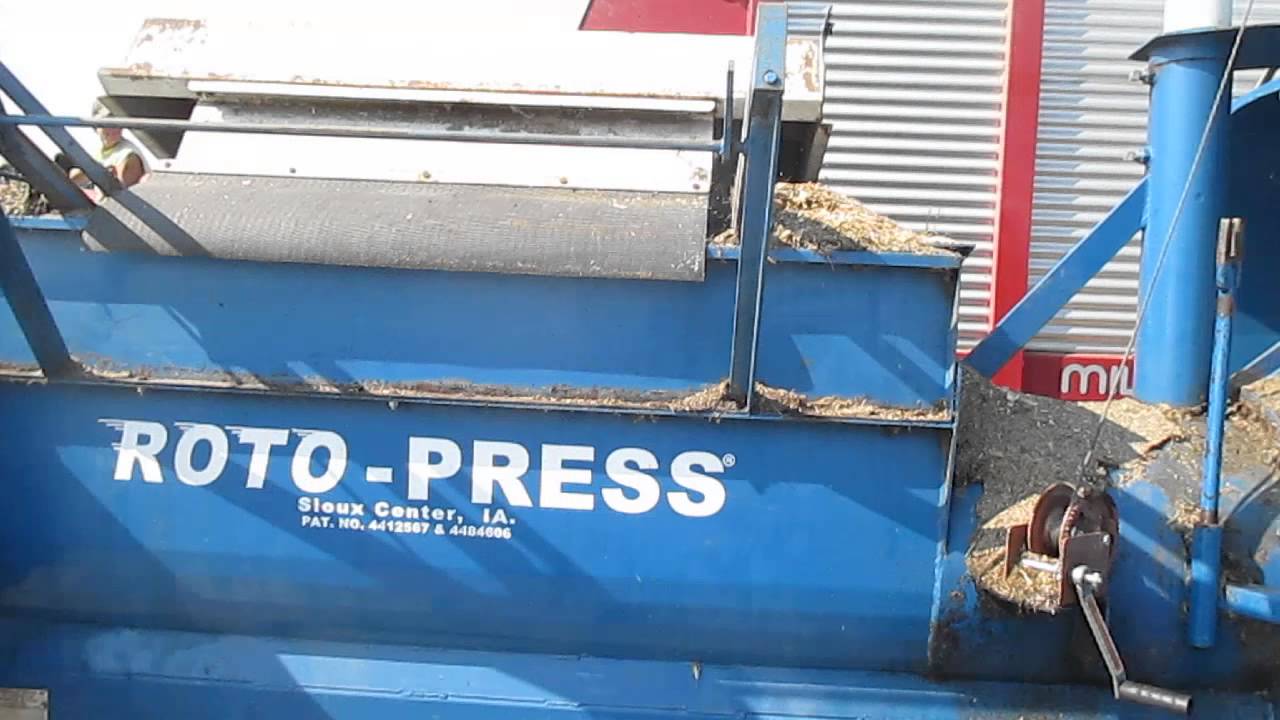 chris f at the farm bagging corn silage - YouTube