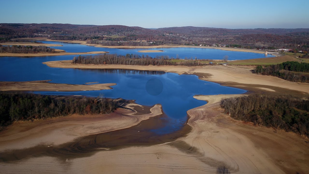 Lack of rain has impacted water levels at Spruce Run Reservoir - YouTube