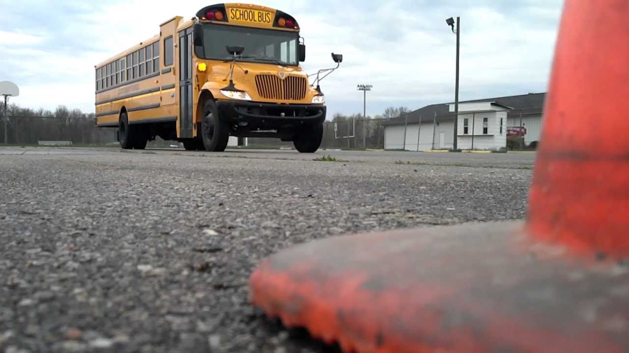 Right Turns in Bus 1 - YouTube