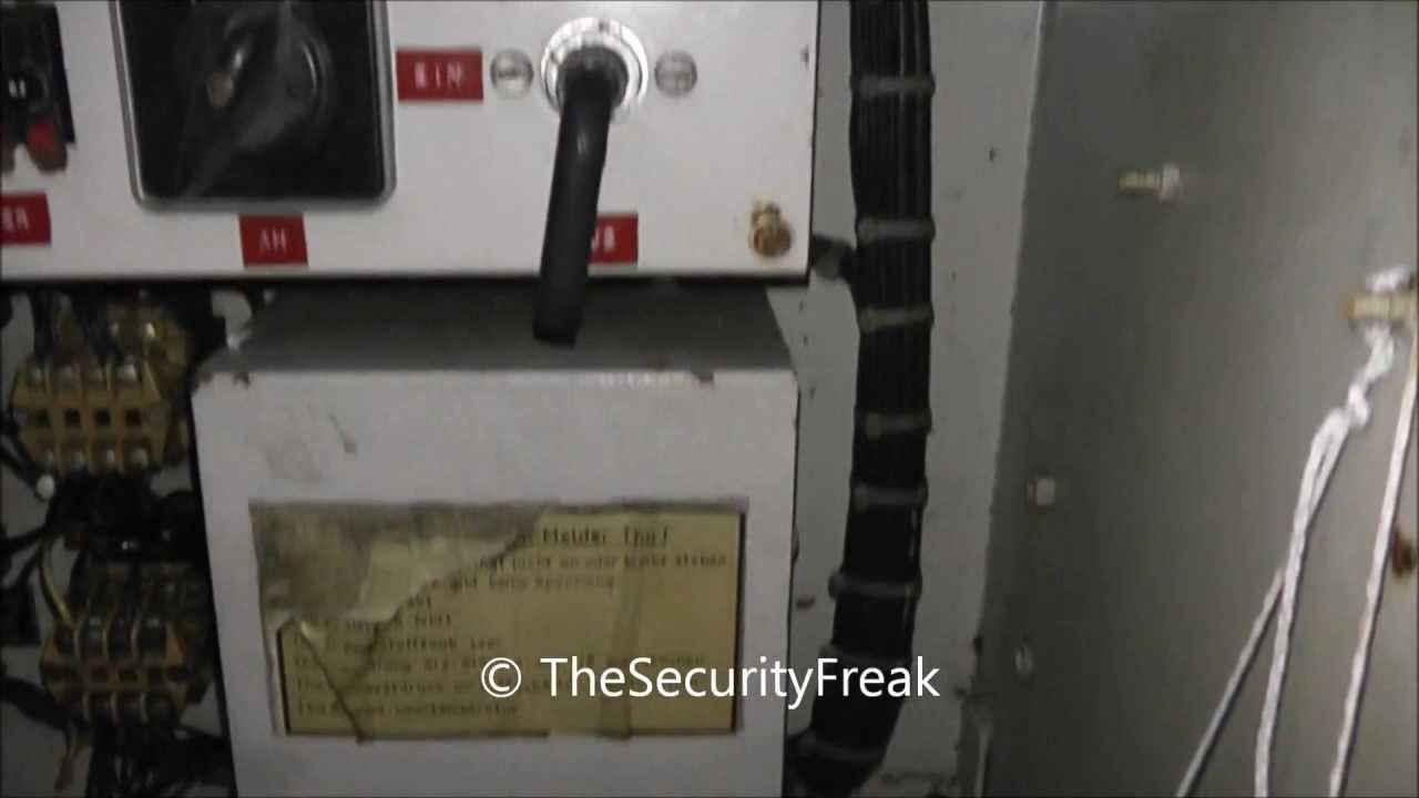 Im Inneren einer Sirene - Pintsch Bamag Anlage 2 - YouTube