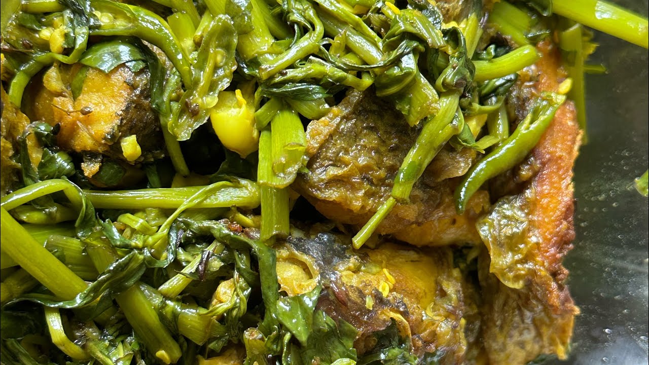 Helencha sak ও মাছ দিয়ে দারুন এক recipe😍 - YouTube