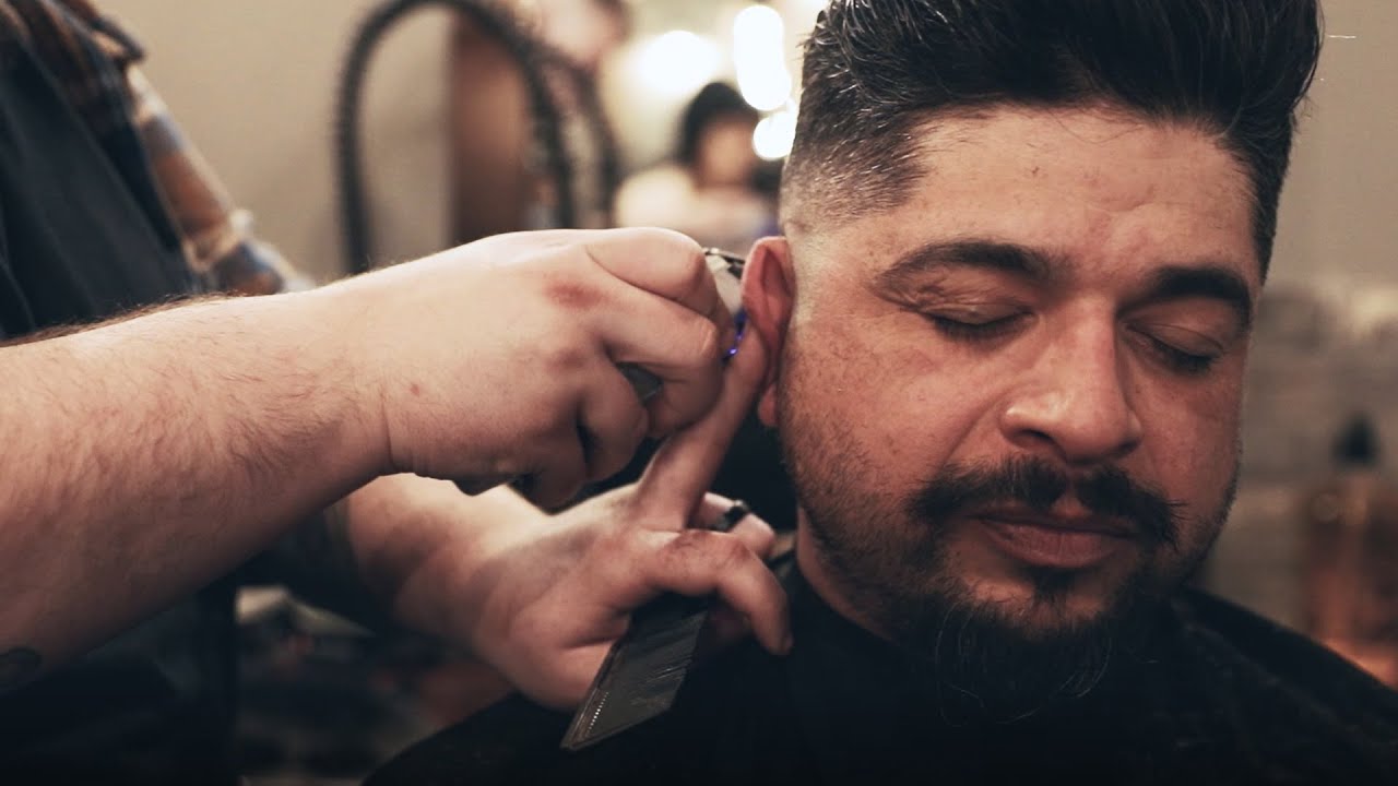 Bronxton Tonsorial - Traditional Haircut & Shave - YouTube