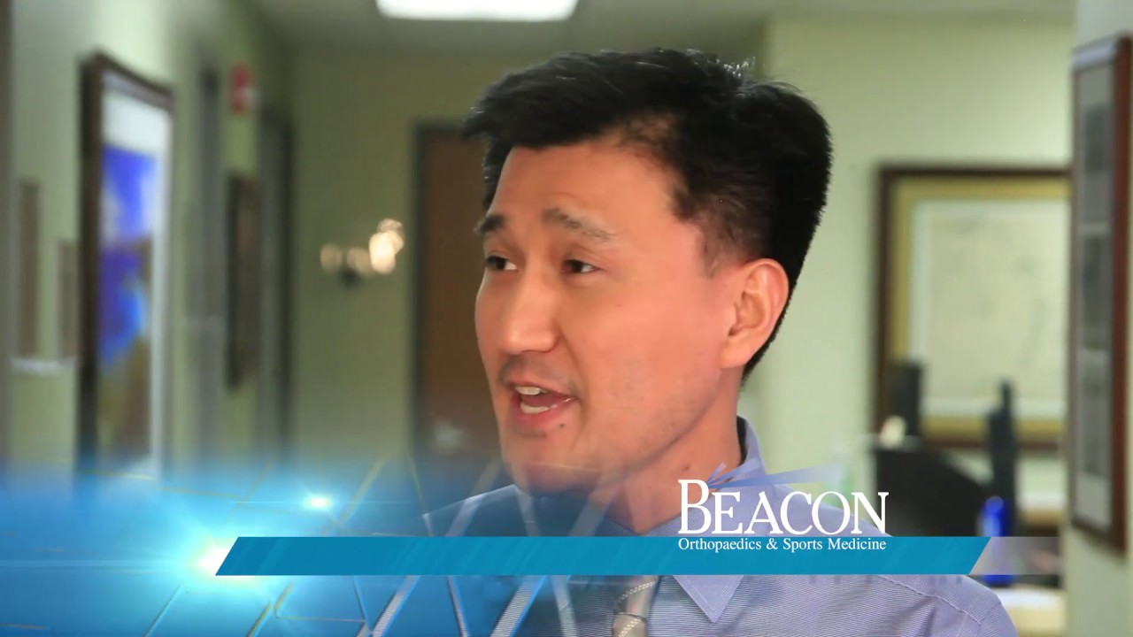 Dr. Sam Koo - When to see a hand surgeon - YouTube