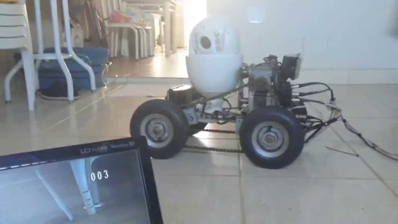 Robo com motor de passo - YouTube