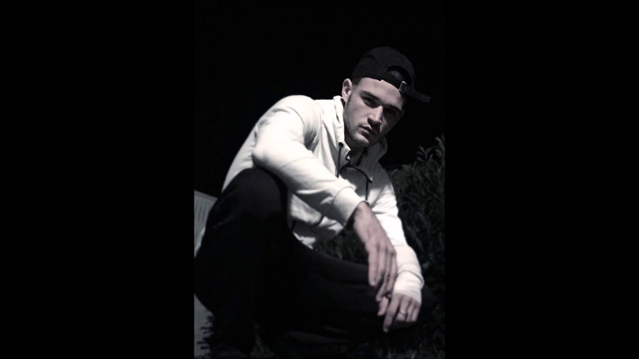 Dly - GS GanG - YouTube