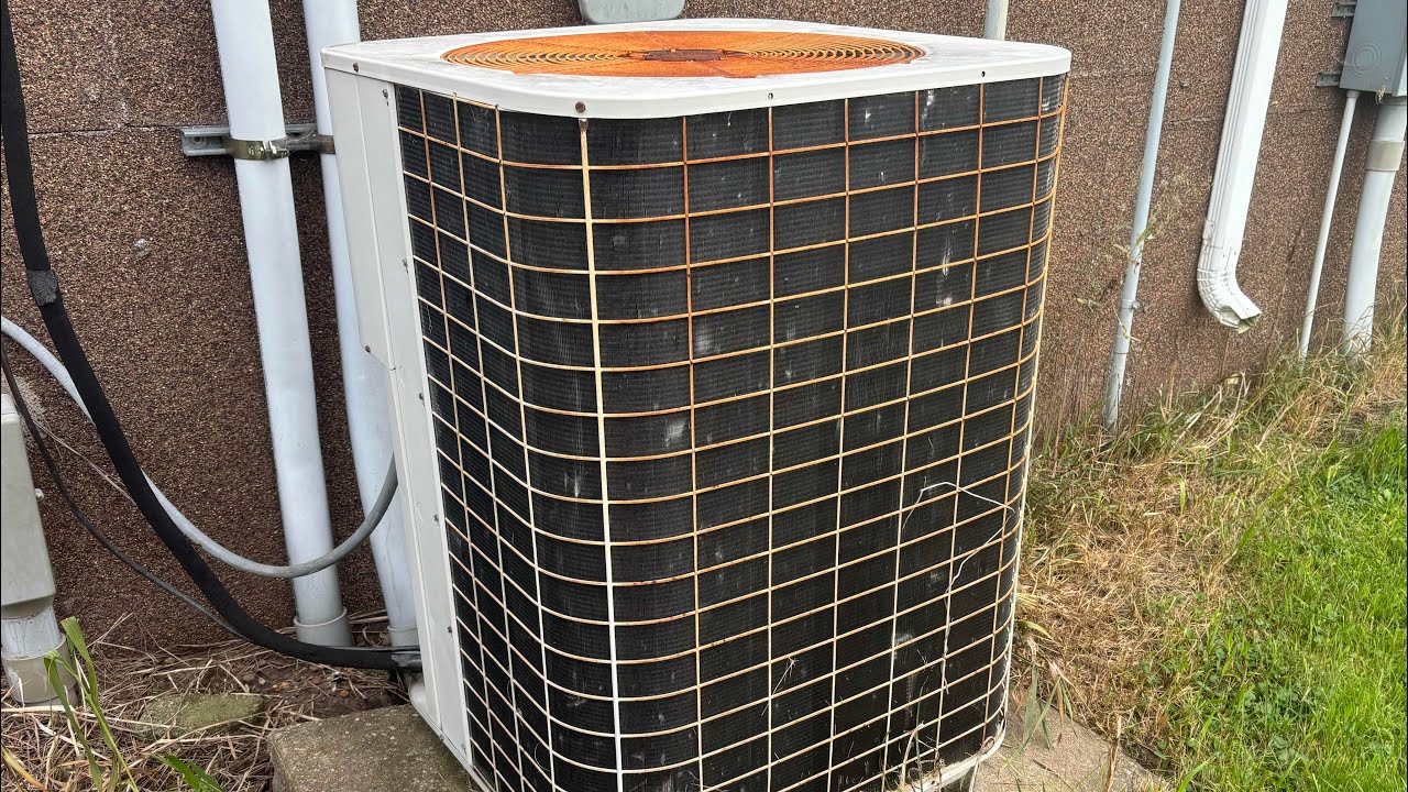 Mid-Late 1990s Nordyne 5 ton central air conditioner starting up and ...