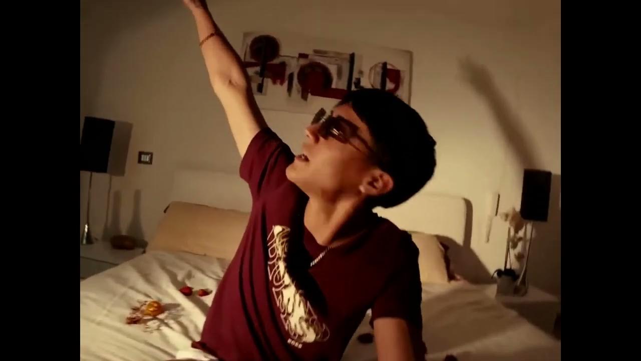 Yng Lvcas & Sleezy O - Erótica (Video Oficial) - YouTube