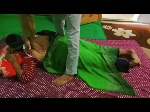 Urut punggung dan tangan kebas Tante Zubaidah