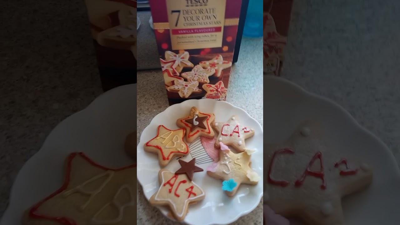My six the musical decorated cookies - YouTube