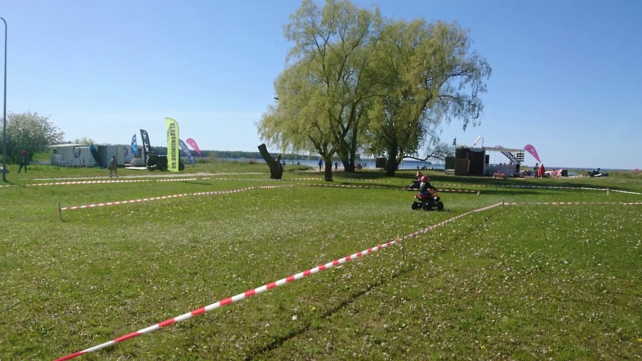 Laste ATV Rada Stroomi rannas | ATVRentimine.ee - YouTube