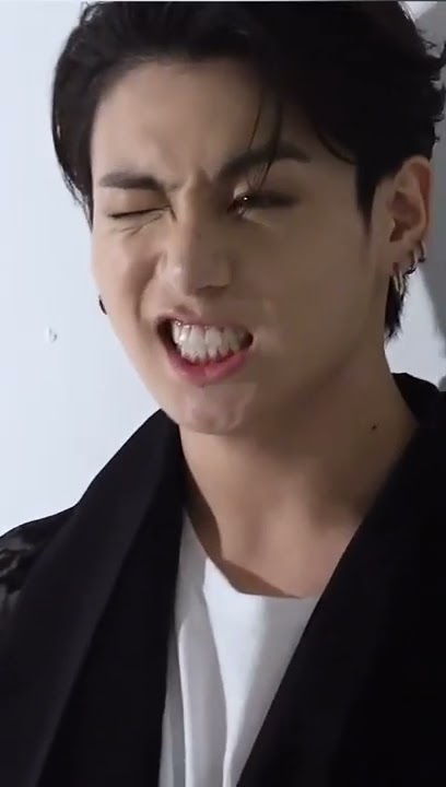 BTS-Hey mama 🤒 - YouTube