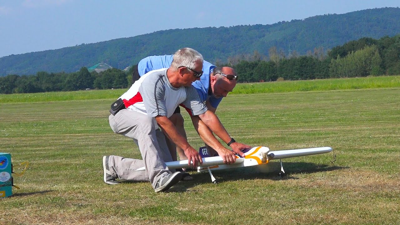 CONTROL LINE FLYING -FESSELFLUG / Modellflugtage 2016 Pirna - YouTube