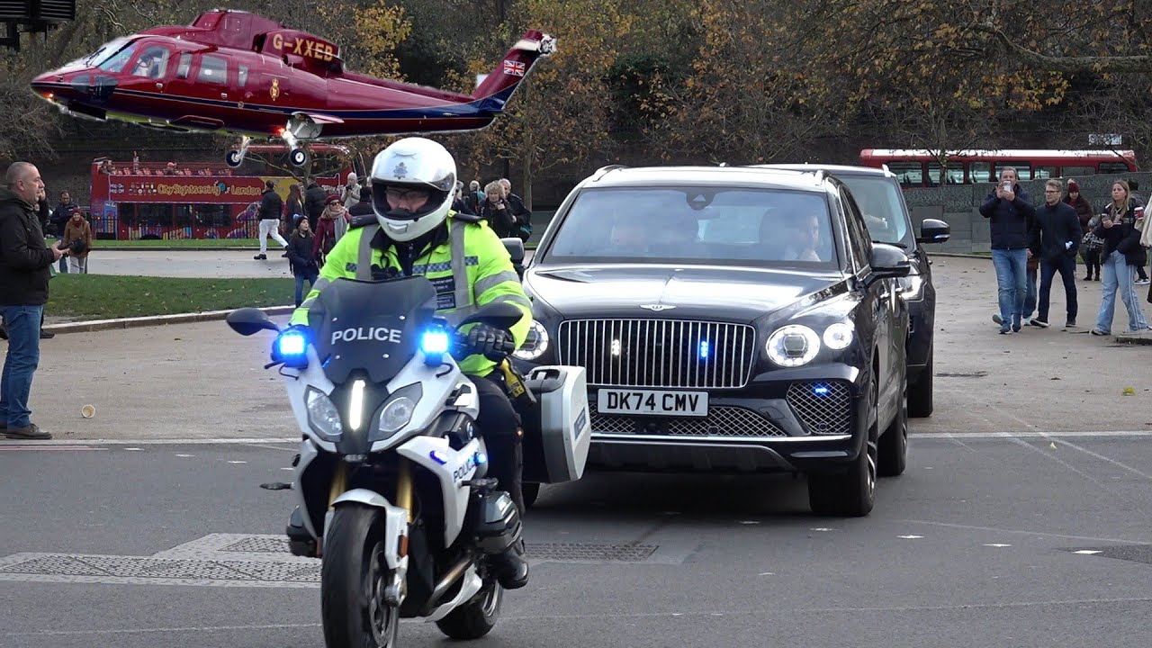 Princess Anne flys out on the royal helicopter from kensington palace ...