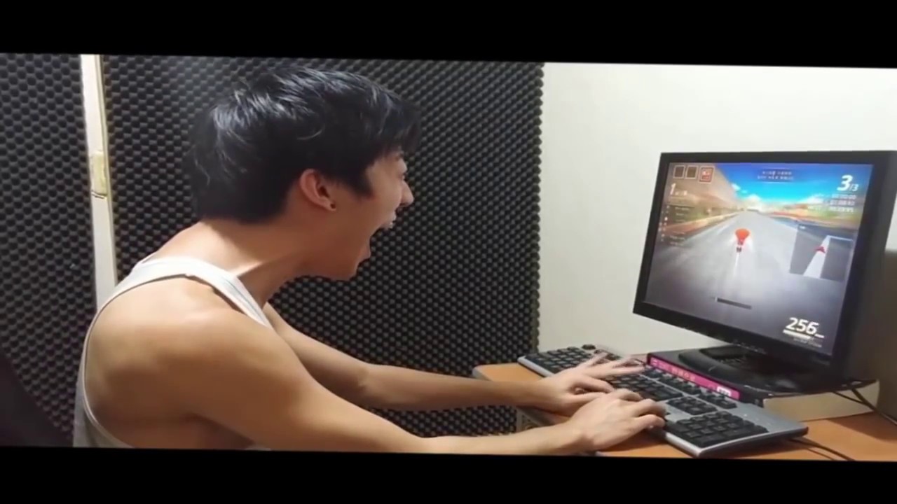 TOP 5 ANGRY GAMERS! 🎮 - YouTube