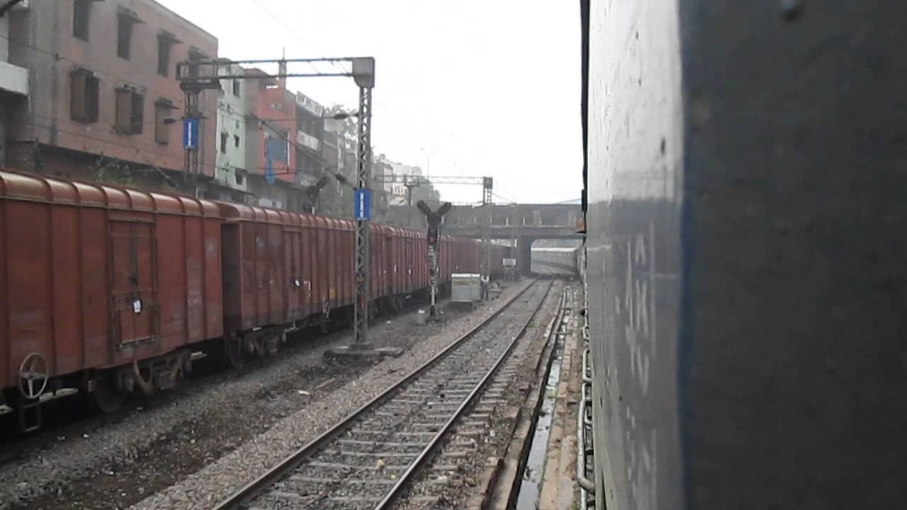Diamond Crossing!!! ONBOARD 12459 Ndls Amritsar Superfast Express Part ...