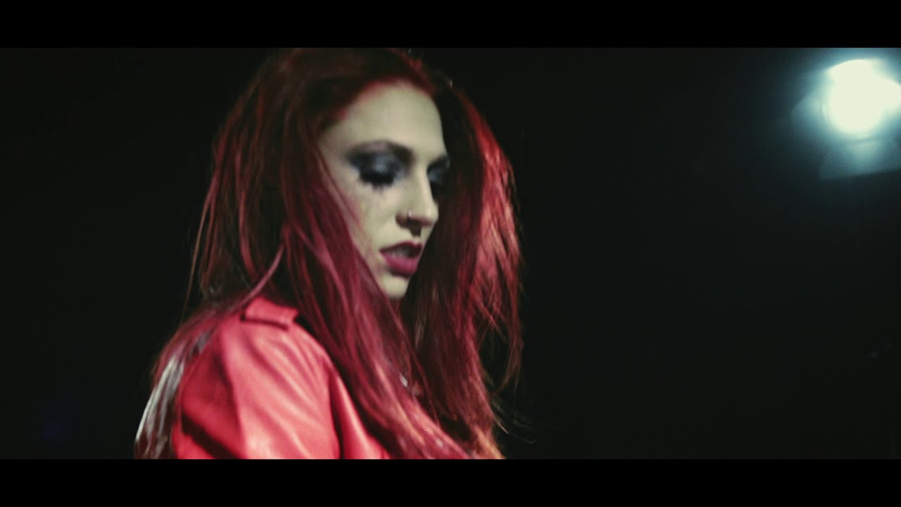 Dreadful - Shake It (Official Music Video) - YouTube