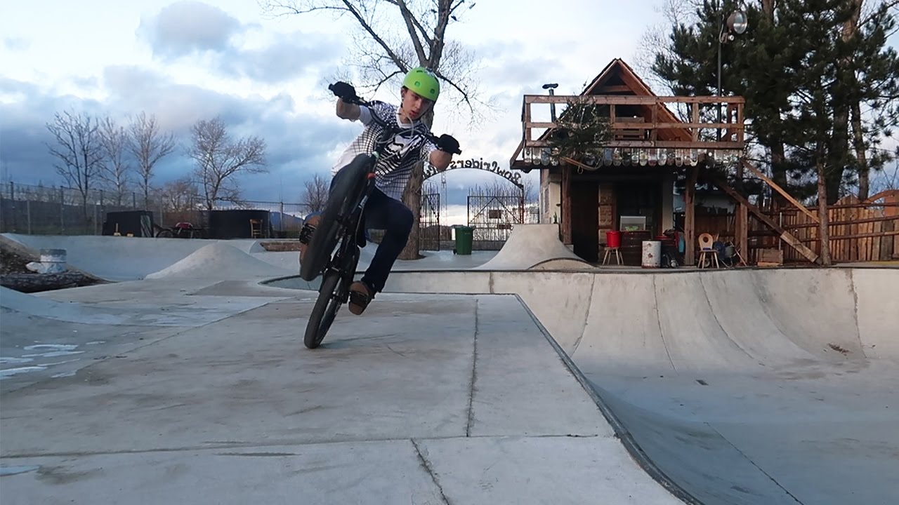 Eric Holzer - Street Trial and BMX Edit 2K17 - YouTube