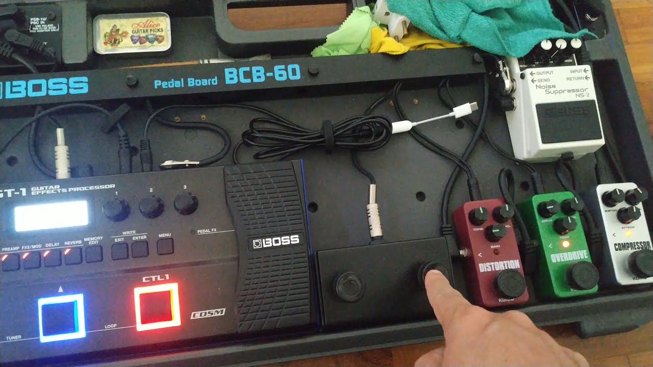 Boss GT1 - Footswitch - YouTube