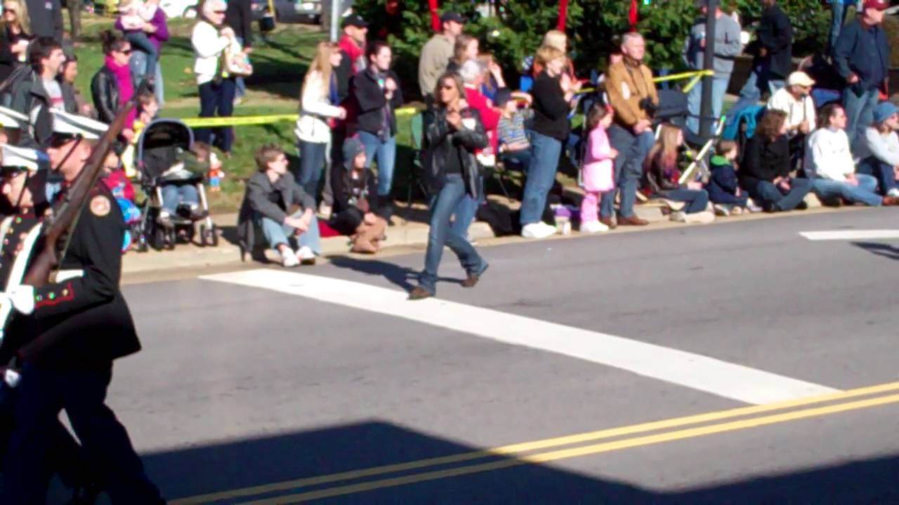 2011 Christmas Parade - Fort Mill High JROTC Cadets - YouTube