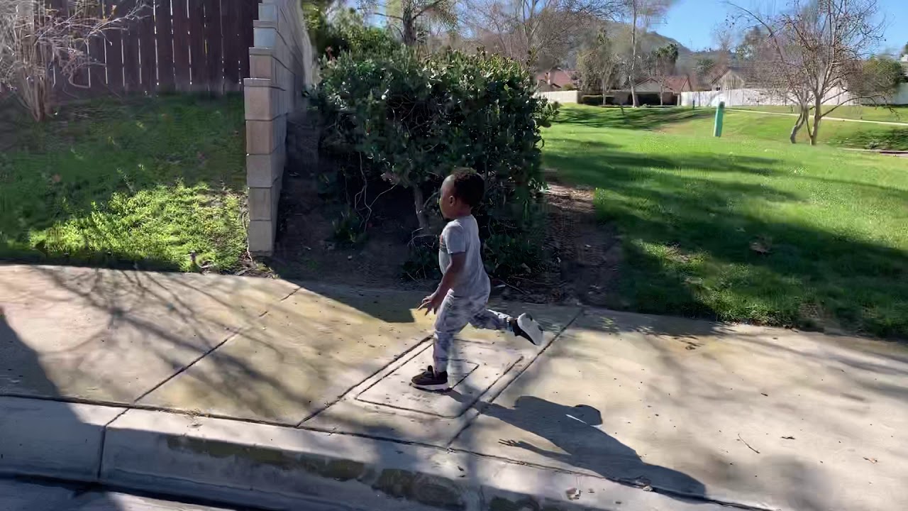 Sprint training / Baby fitness training - YouTube