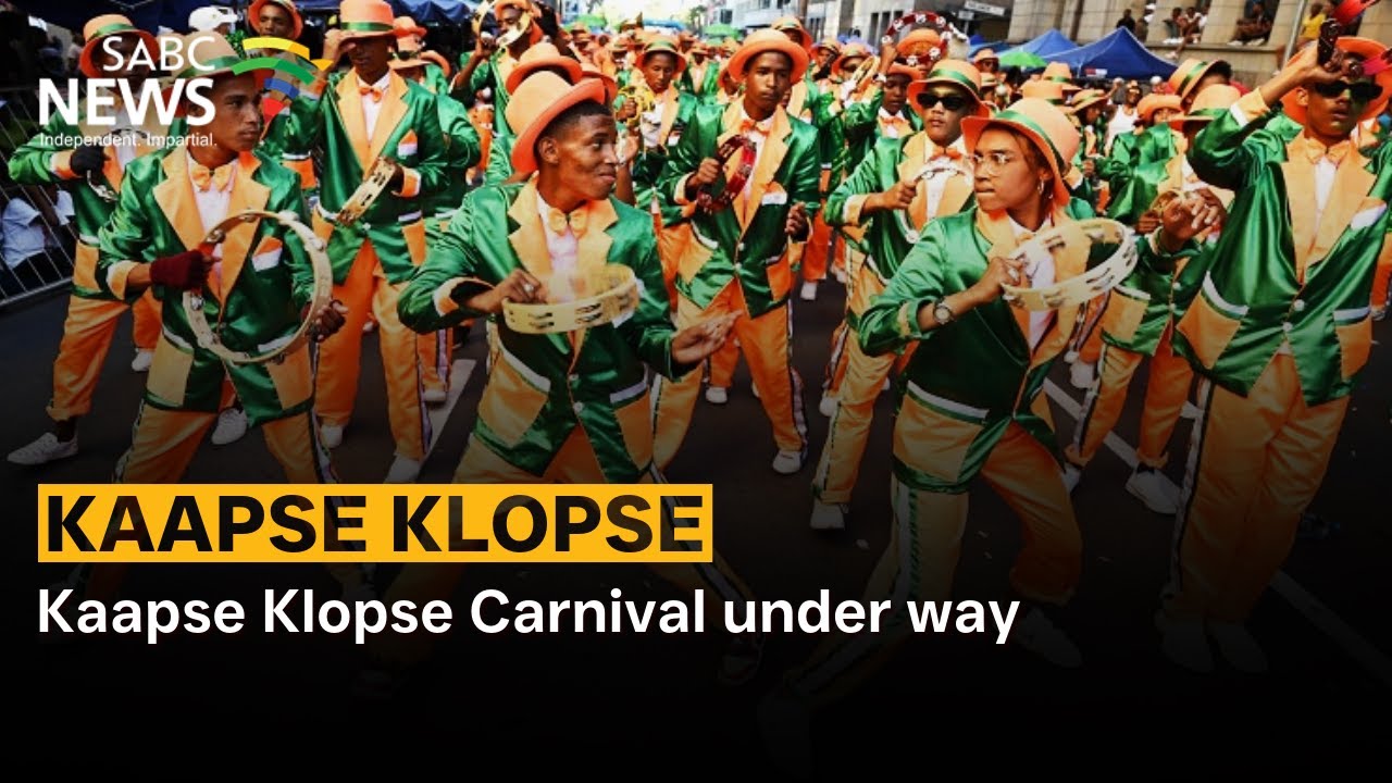 Kaapse Klopse Carnival under way - YouTube