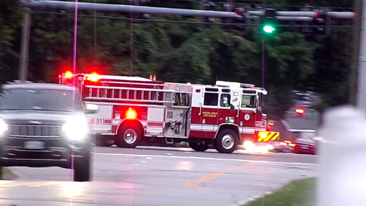 Virginia Beach Fire Department Engine 2 & RARE! Brush 2 Responding - 6 ...