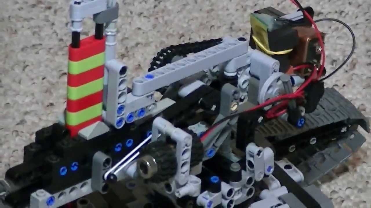 Lego Power Functions shooting tank - YouTube