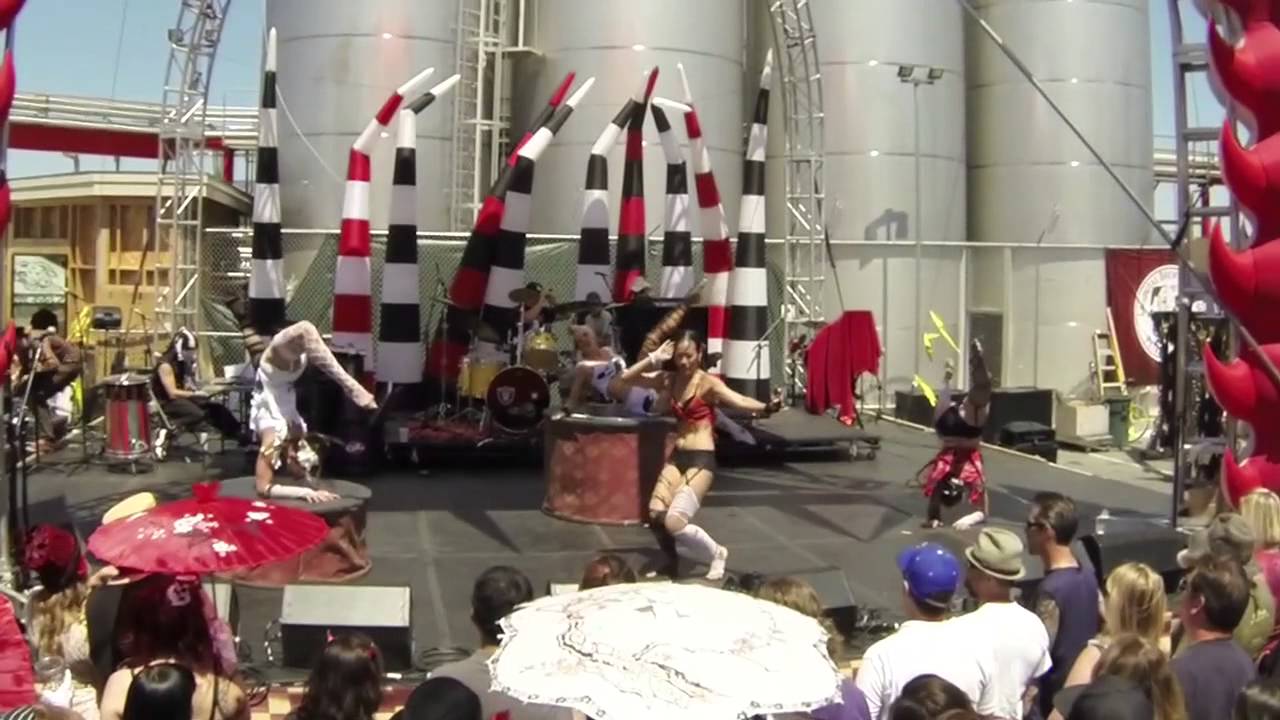 Sword Dancers- Lagunitas BEER CIRCUS 2013 - YouTube