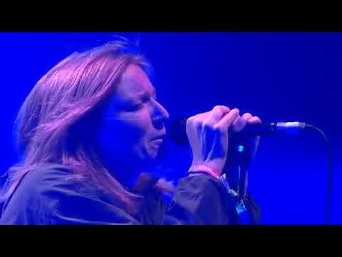 Portishead Live 2013 Glastonbury - YouTube