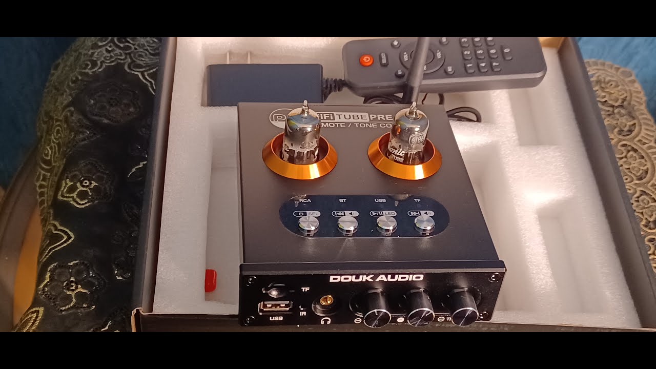 Douk Audio P2 Mini Bluetooth 5.0 Vacuum Tube Preamp unboxing - YouTube