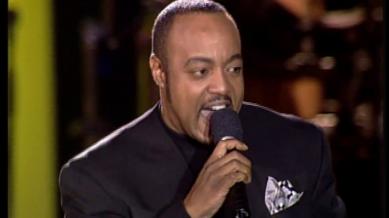 Peabo Bryson " Show and Tell " - YouTube