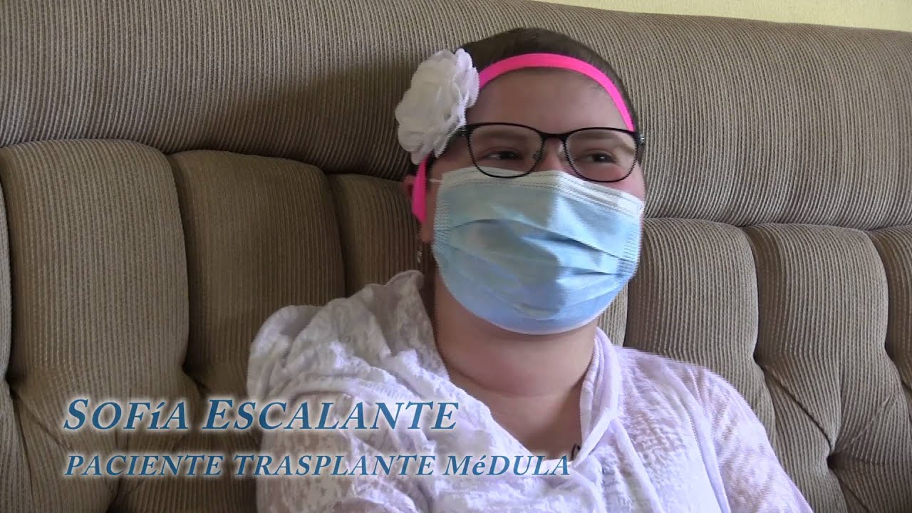 ¡Sofía Escalante ya tiene maestra! - YouTube