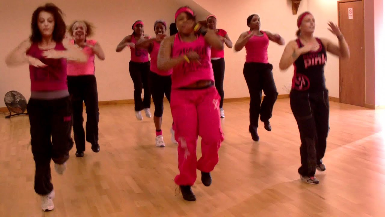 Zumba- Ay Mami mega mix 28 (toning) with Annetta and crew@ Funaticz ...