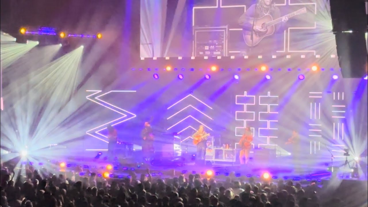 2023-02-18 - Watch It Fall - Billy Strings - Hard Rock Live at Etess ...