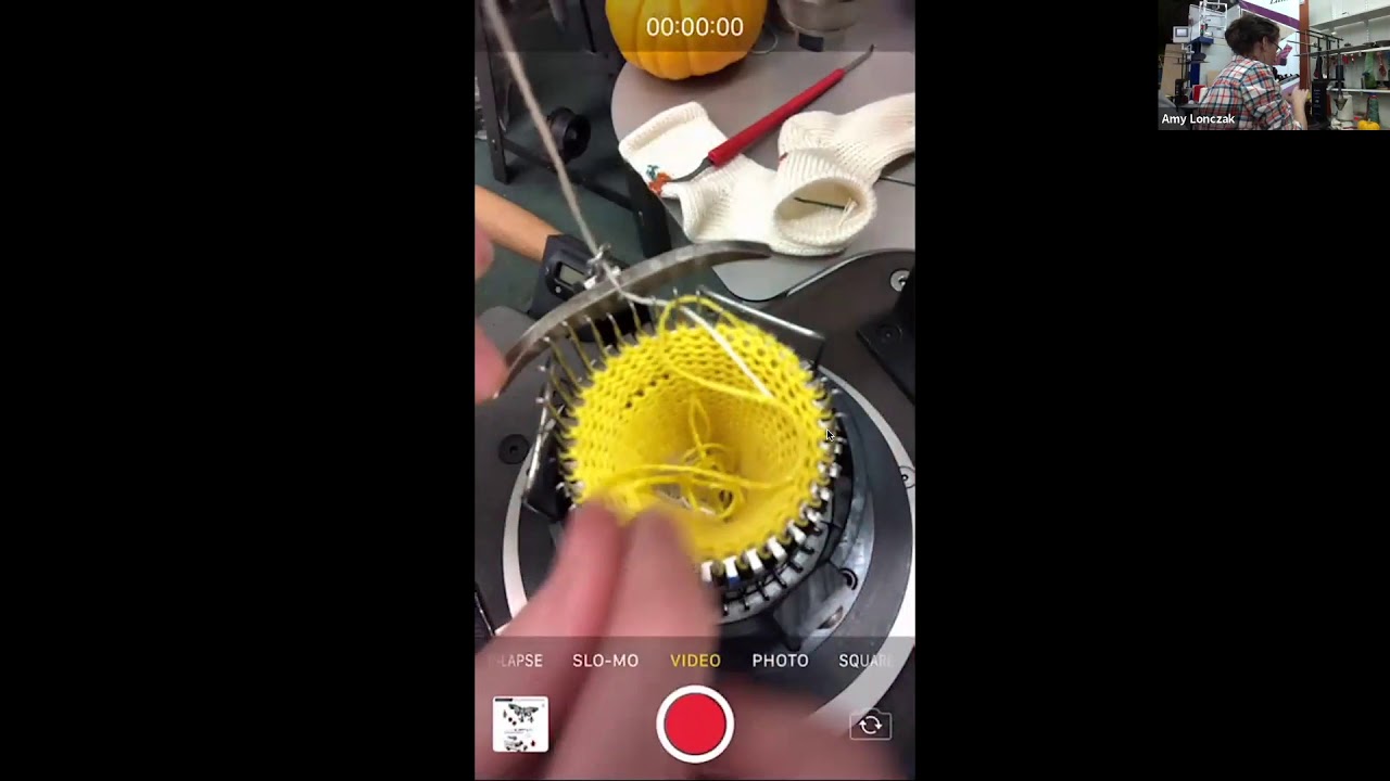 Cranking Baby Socks - Lamb Knitting Machine Corp. - YouTube