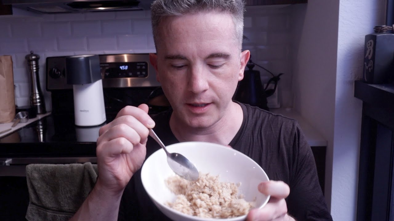 Mockmill Flake Lovers Flaker - YouTube